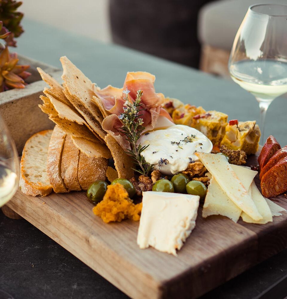 Tantalizing Libations - Anaheim Rooftop Lounge | RISE